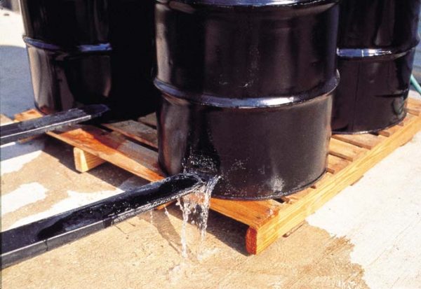 OSHA Forklift Training Requirements | D2000 Safety