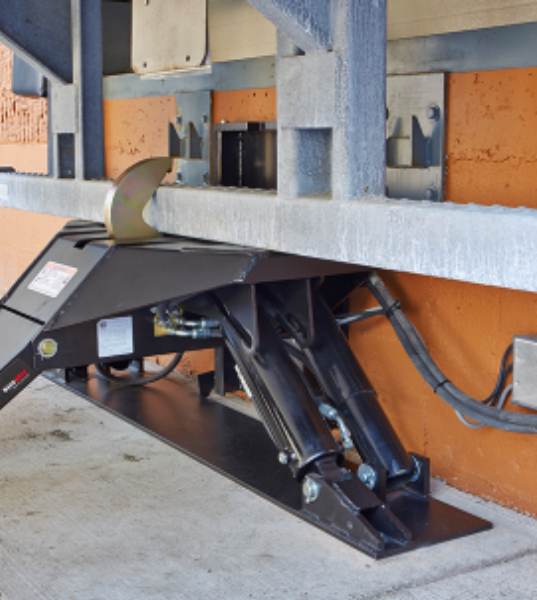 Trucks Pulling Away | D2000 Forklift Newsletter